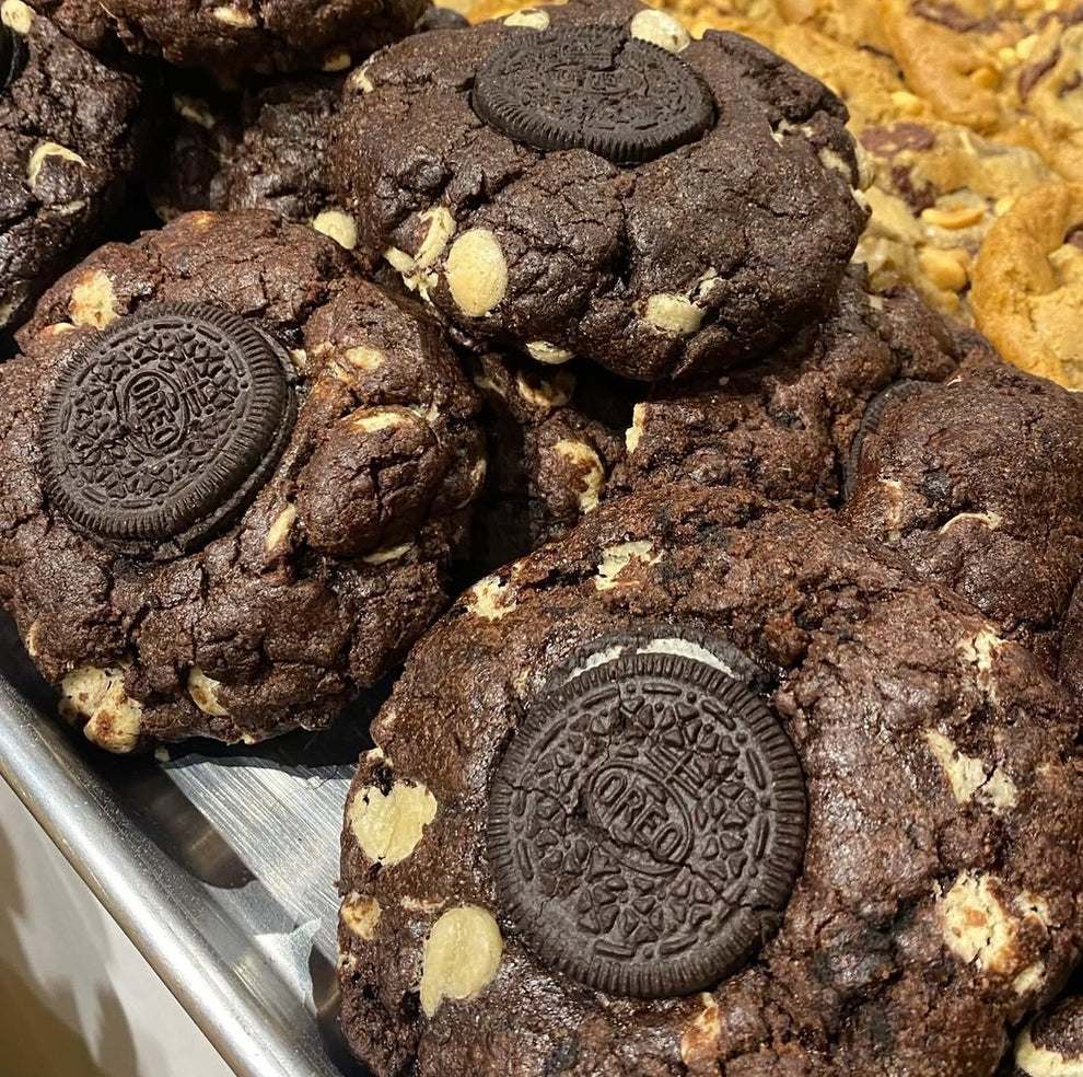 Build Your Own Cookie Box – Crumb Together